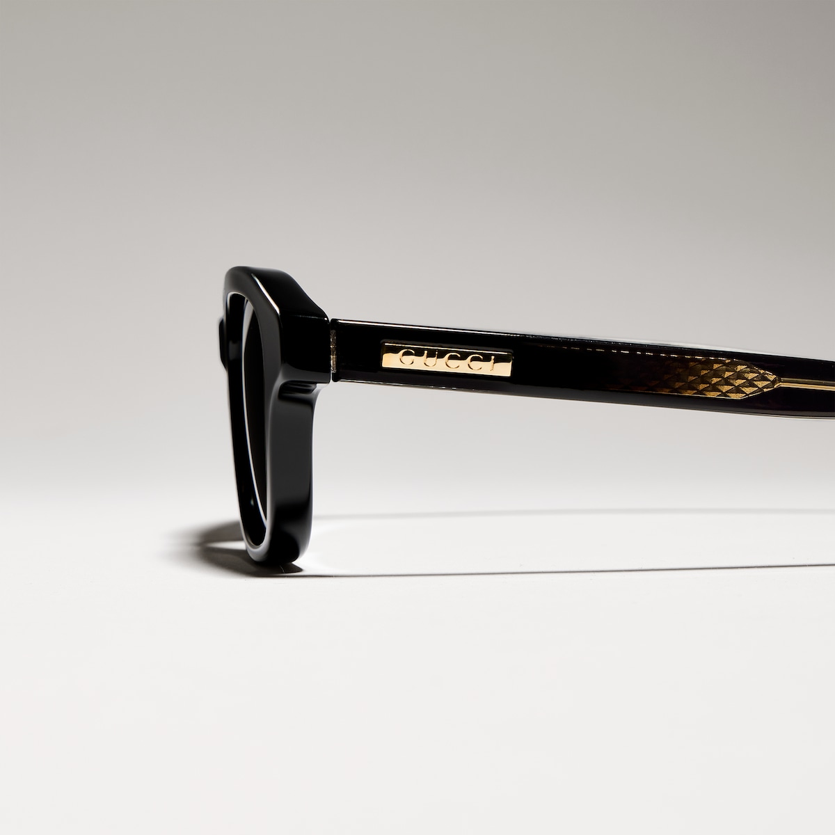Rectangular-frame sunglasses en black | GUCCI® FR