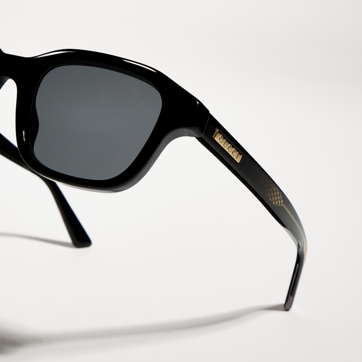 Rectangular-frame sunglasses en black | GUCCI® FR
