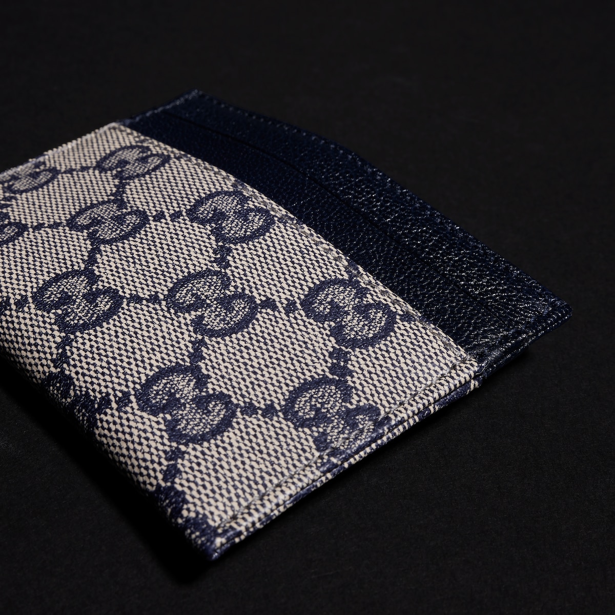 Gucci Essence Classic card case in blue GG canvas | GUCCI® US