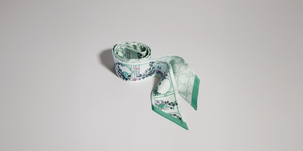 Printed silk twill ribbon in green | GUCCI® US