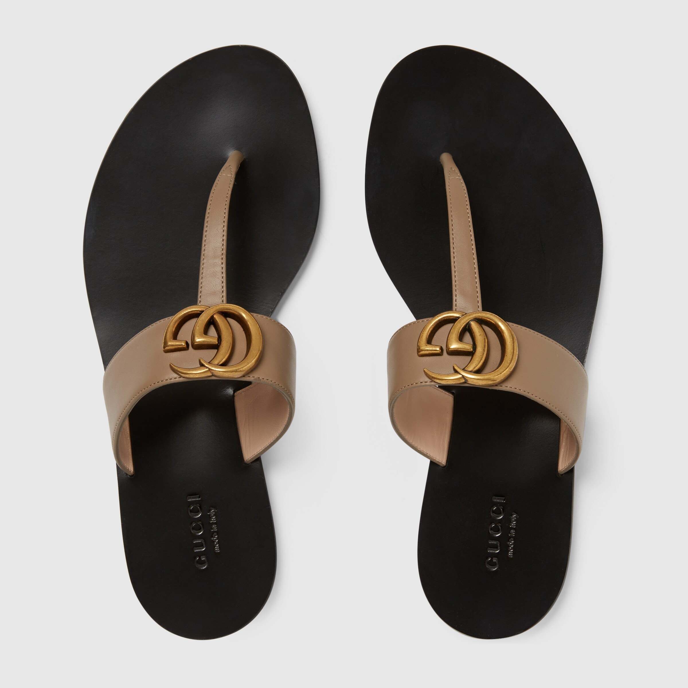 Tongs en cuir avec Double G | GUCCI® FR