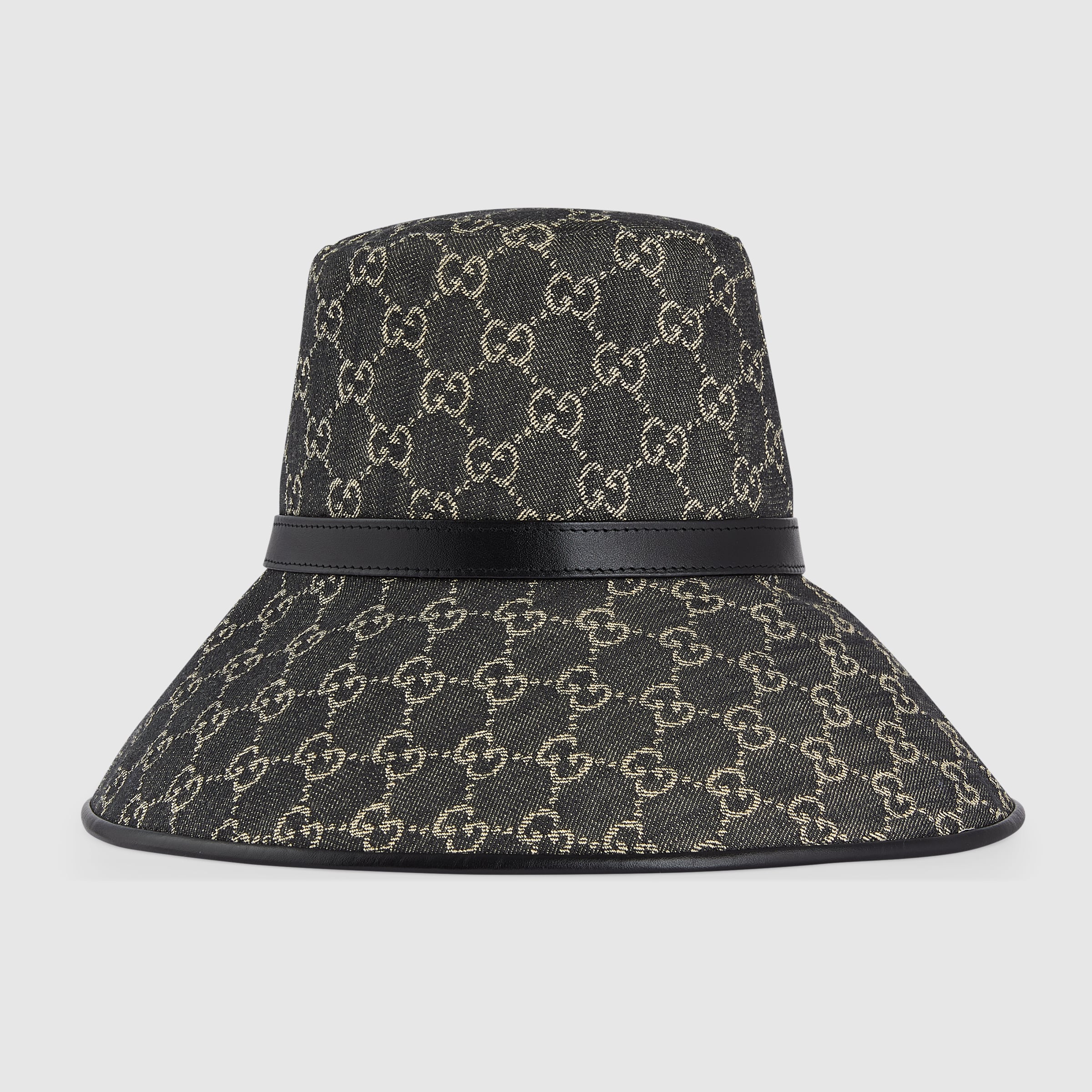 Cappello a falda larga in denim GG in nero e avorio | GUCCI® Italia