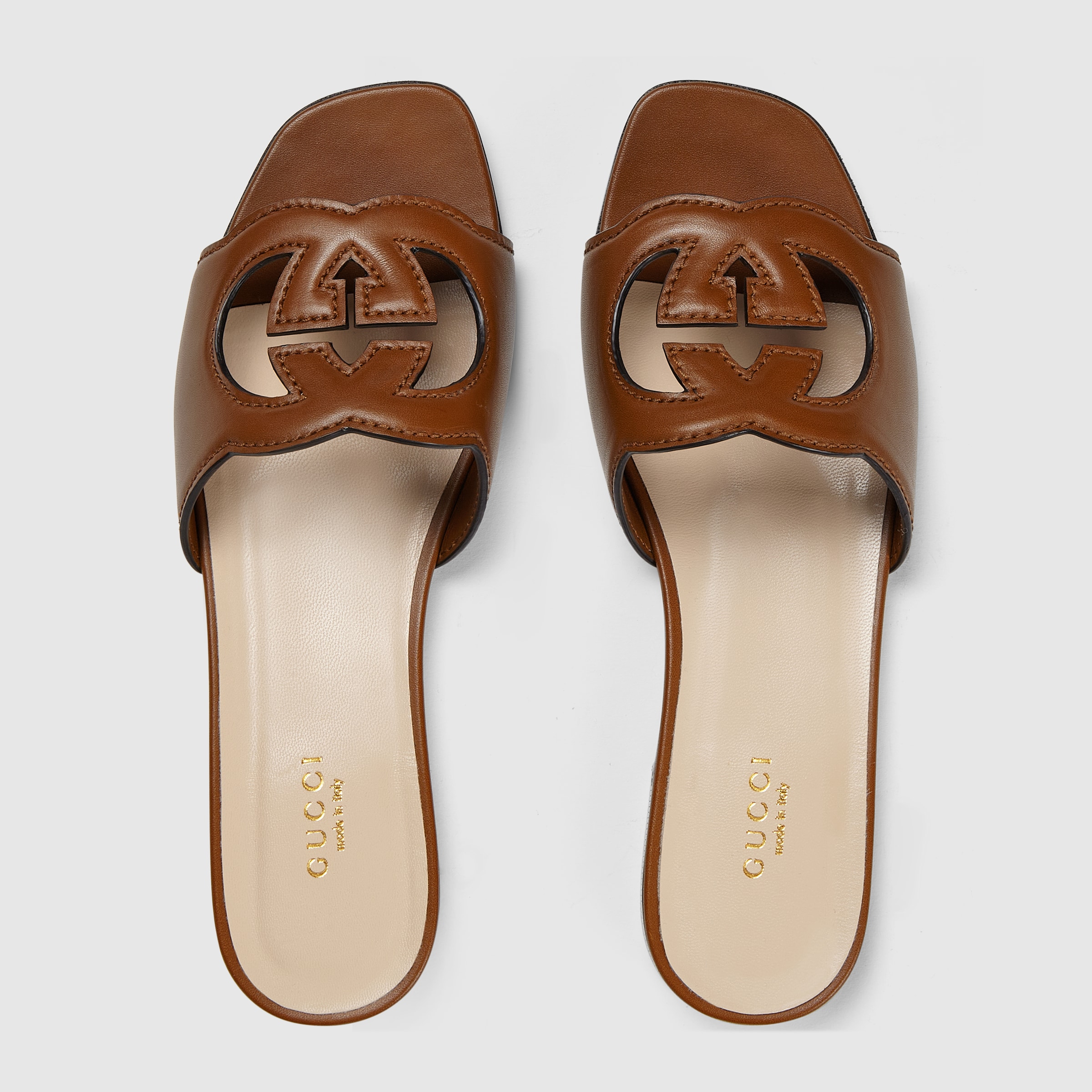 Women's slide sandal with Interlocking G in cuir leather | GUCCI® ZA