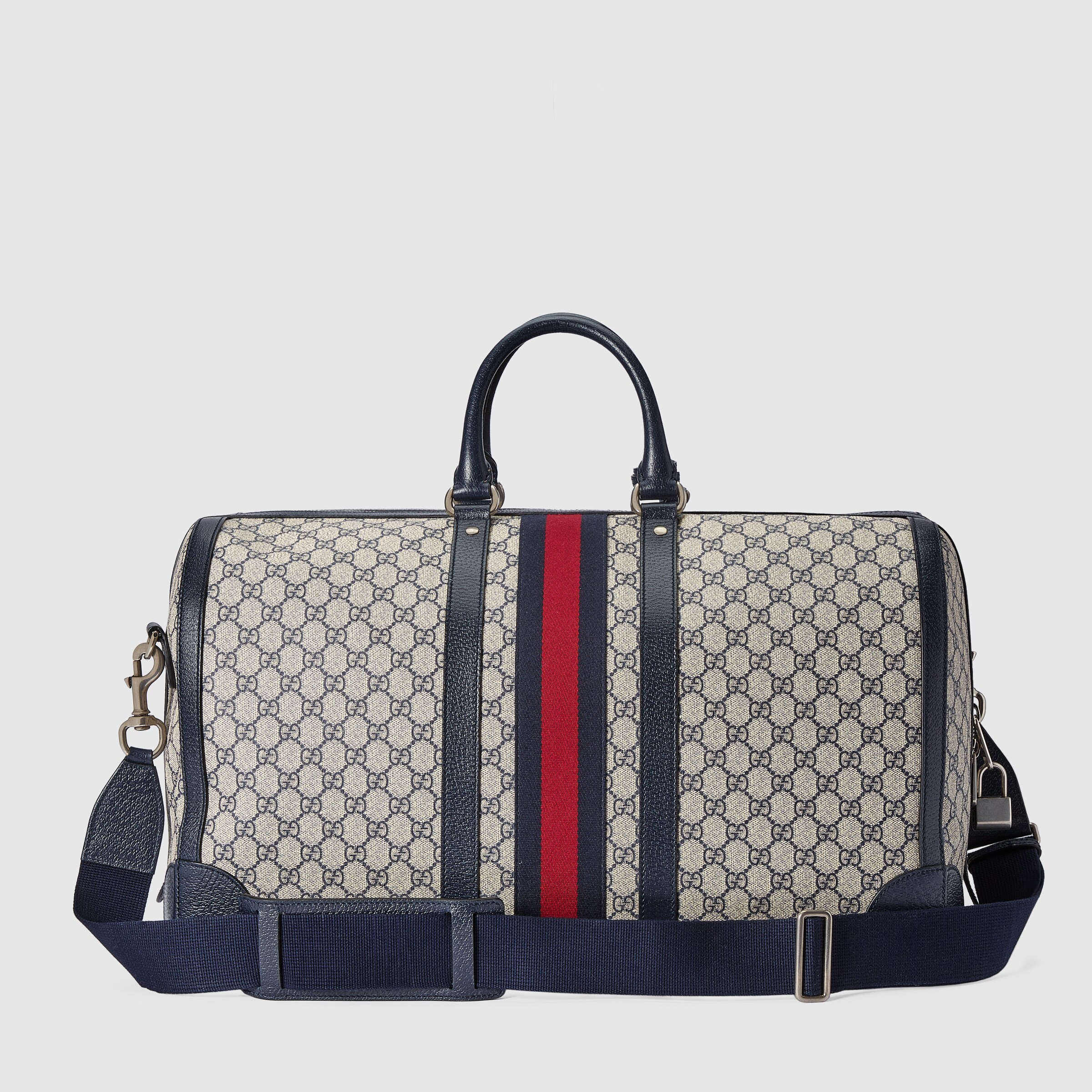 Gucci Savoy large duffle bag in beige and blue GG Supreme | GUCCI® NL