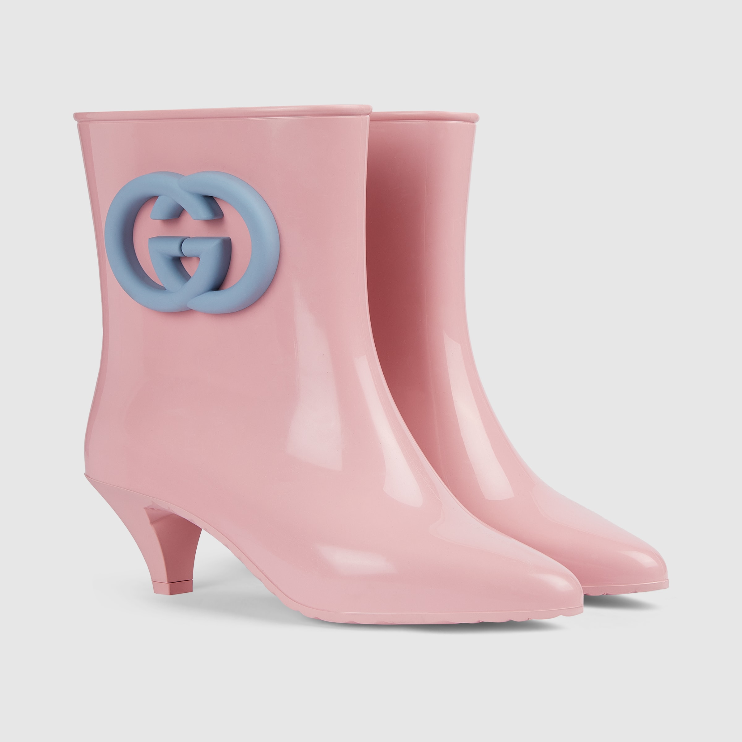 Women's Interlocking G ankle boot in lilac shiny rubber | GUCCI® SG