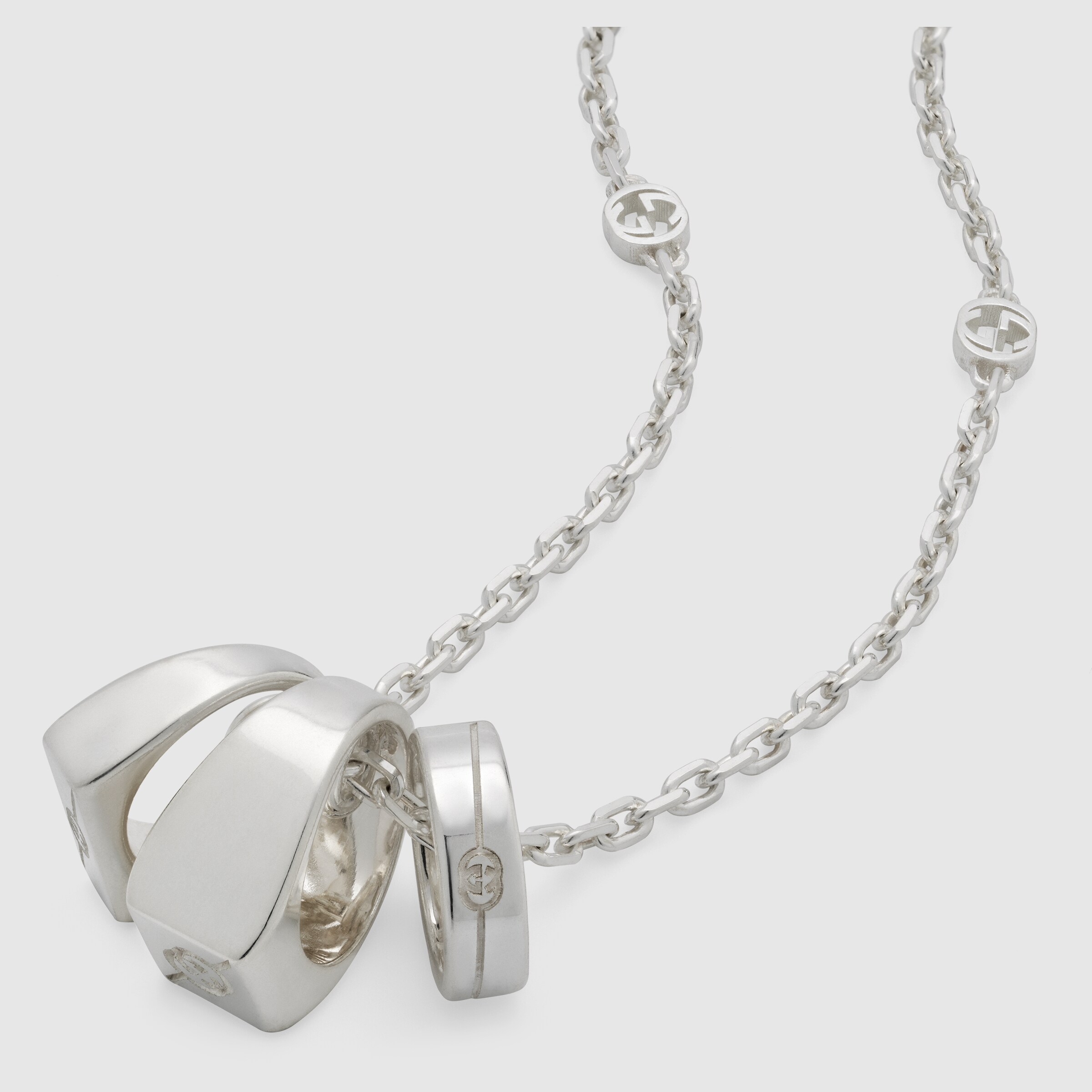Diagonal Interlocking G necklace in 925 sterling silver | GUCCI® US