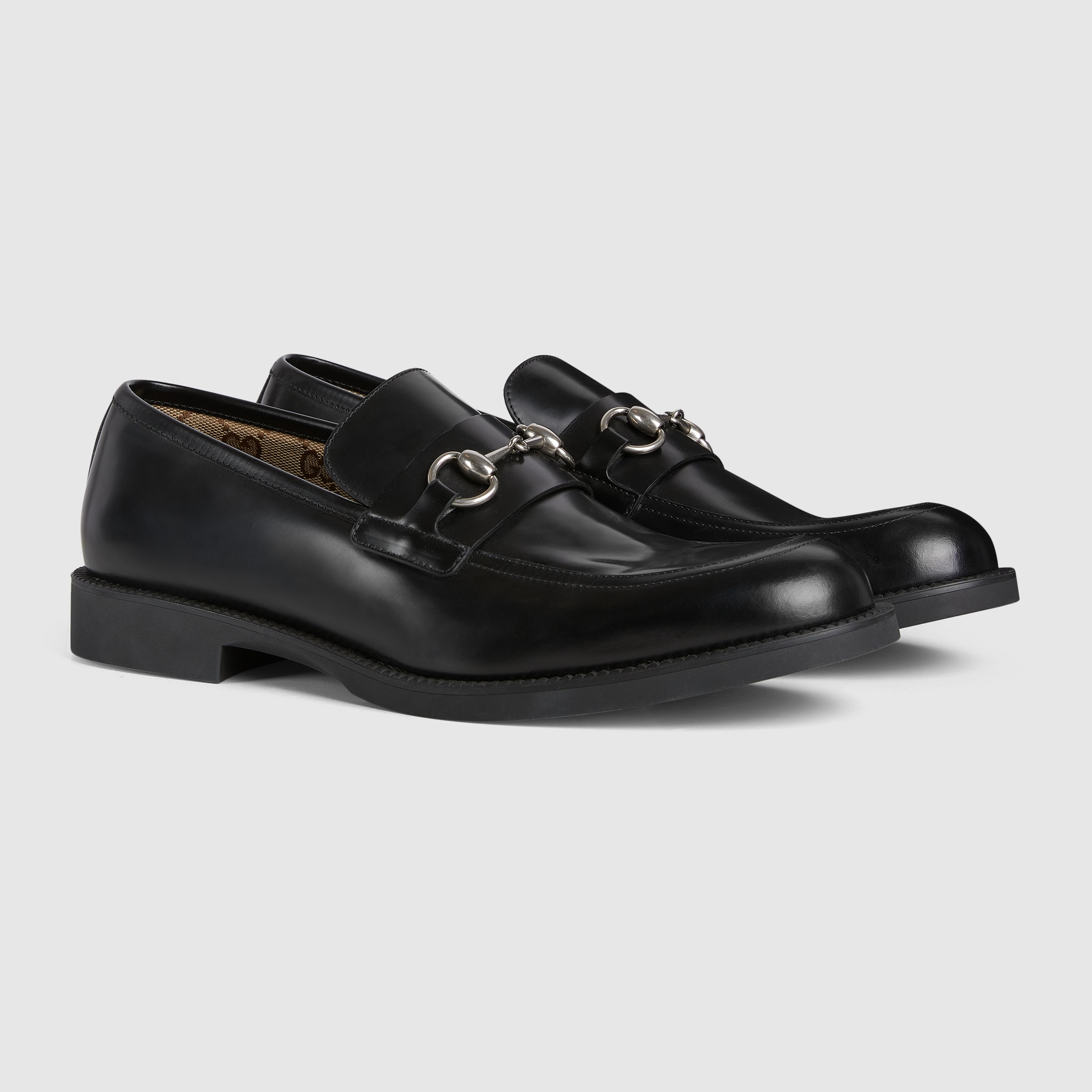 Mocassino uomo con Morsetto in pelle lucida nera | GUCCI® Italia