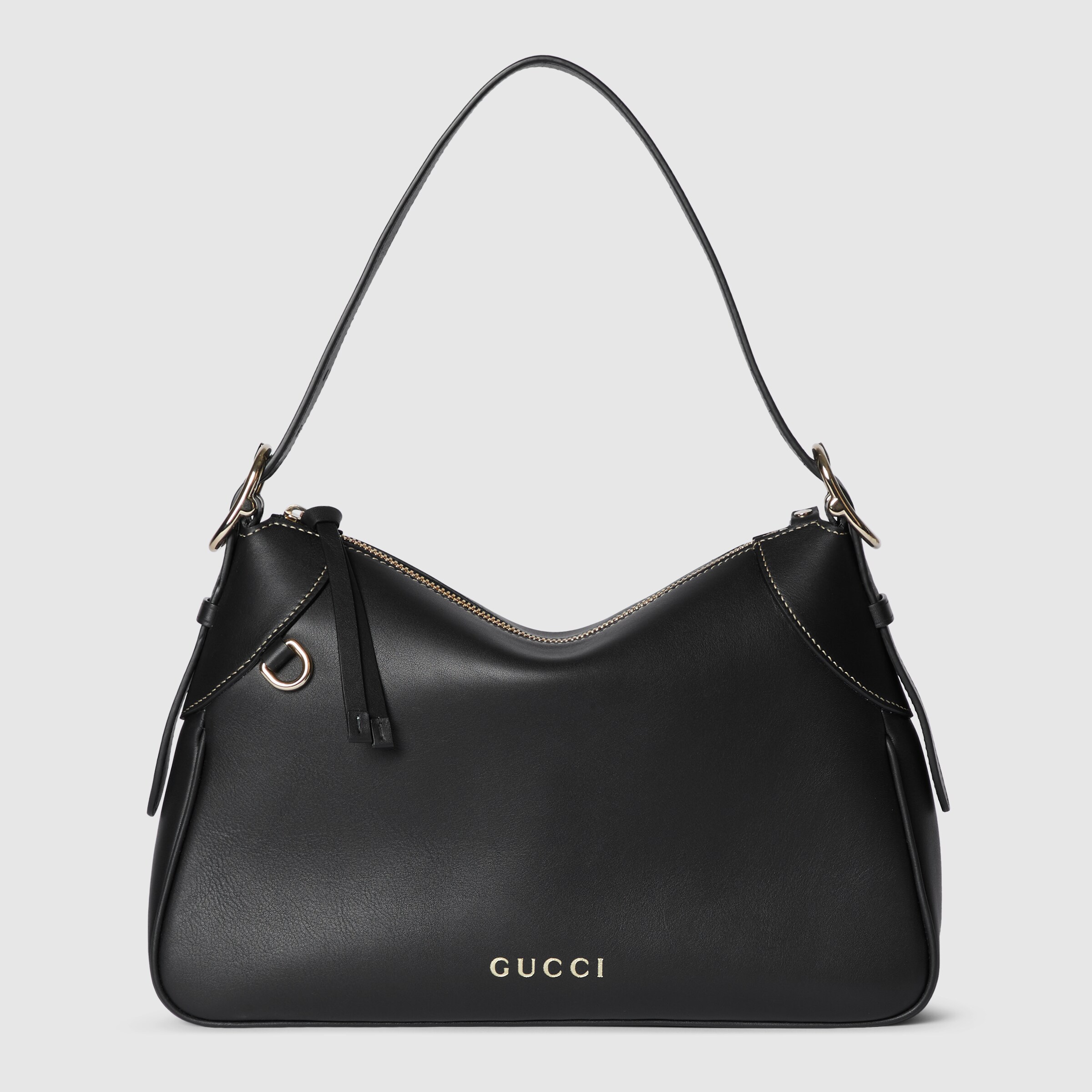 GG Emblem系列中号肩背包 in黑色皮革 | GUCCI® Australia