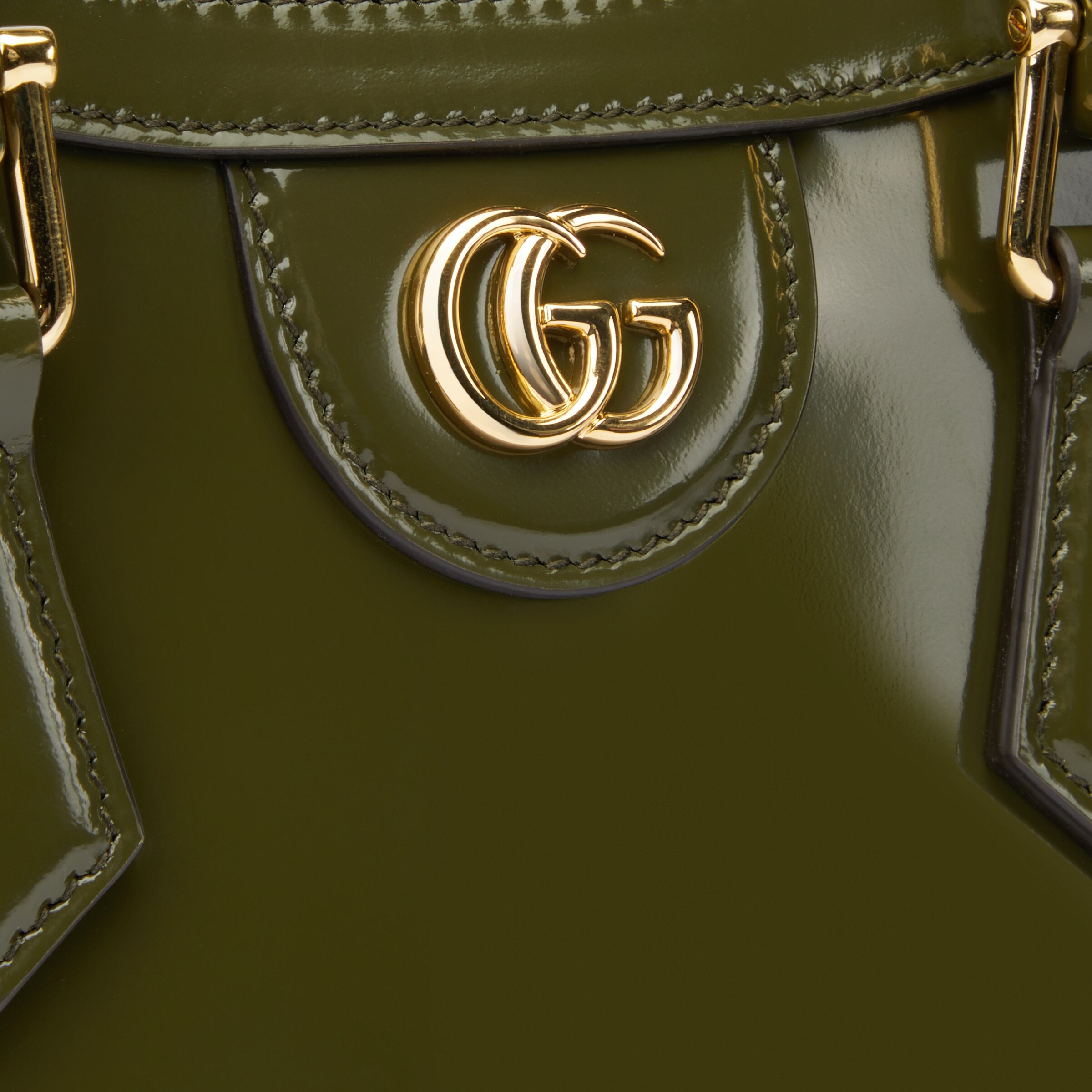 Gucci Diana small tote bag in forest green | GUCCI® AE