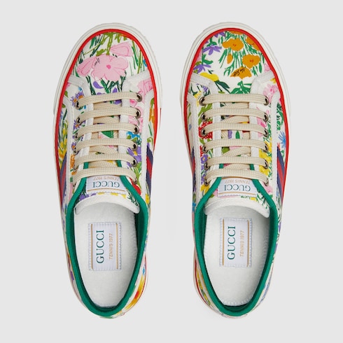 Online Exclusive women's Ken Scott print trainer in White Online Exclusive women's Ken Scott print trainer in White