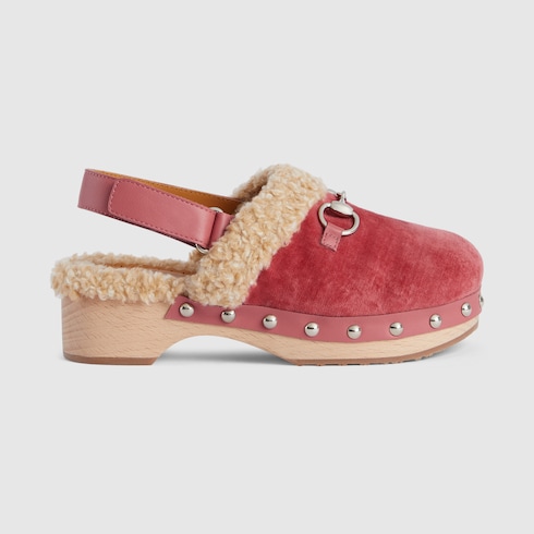 Children's clog with Horsebit in dusty red velvet | GUCCI® UK