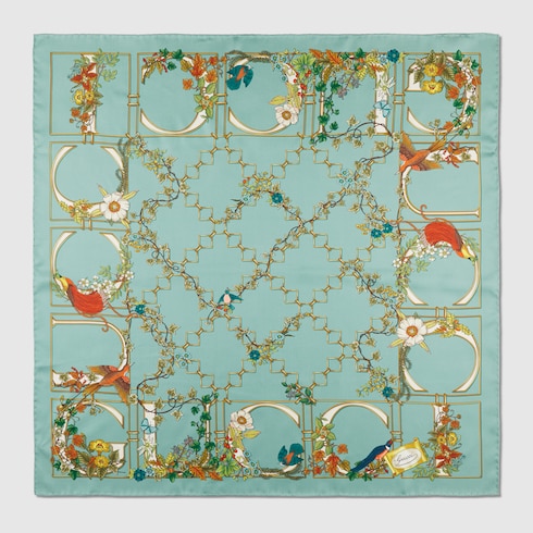 Carré en soie à imprimé fleuri et animaux en vert et multicolore ...