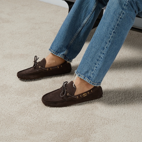 Men's driver with Interlocking G in Brown Suede | GUCCI® SI