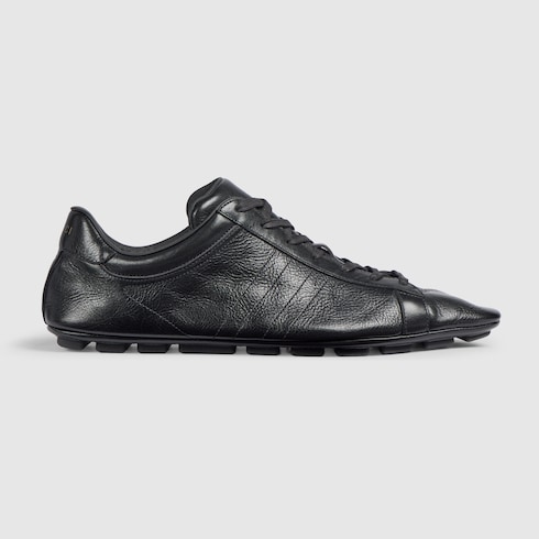 Men's lace-up driver in black leather | GUCCI® ZA