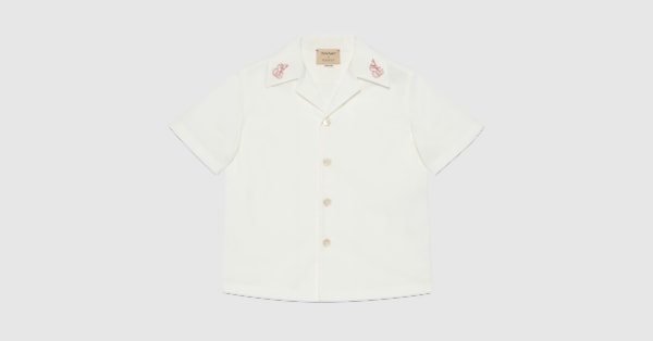 Camicia in cotone Peter Rabbit™ x Gucci in bianco | GUCCI® Italia