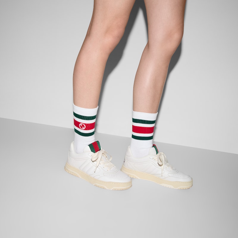 Round Interlocking G cotton socks in white | GUCCI® US