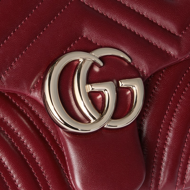 GG Marmont medium shoulder bag in Rosso Ancora red leather | GUCCI® SG