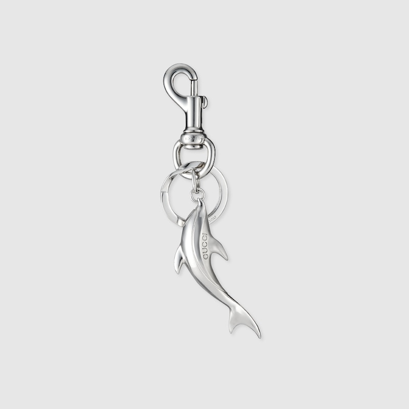 Engraved dolphin keychain charm in silver-toned metal | GUCCI® ZA