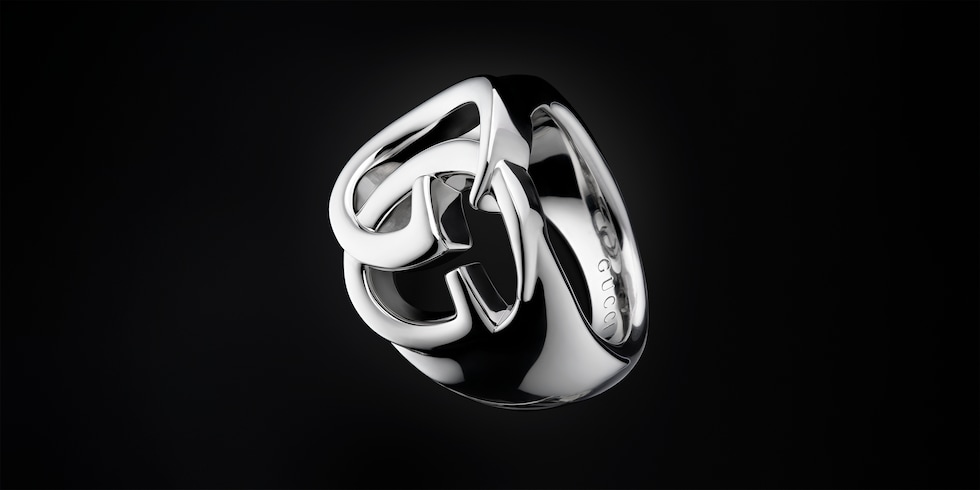 GG Marmont cut-out wide ring in palladium-toned brass | GUCCI® US