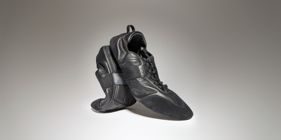 Men's Flex sneaker in black suede and leather | GUCCI® CH