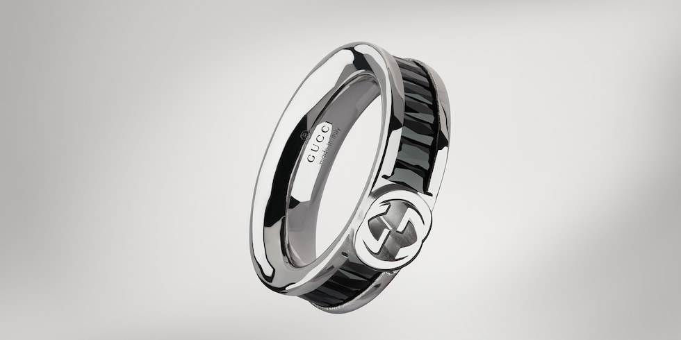 Gucci Interlocking crystal ring in 925 sterling silver | GUCCI® AU