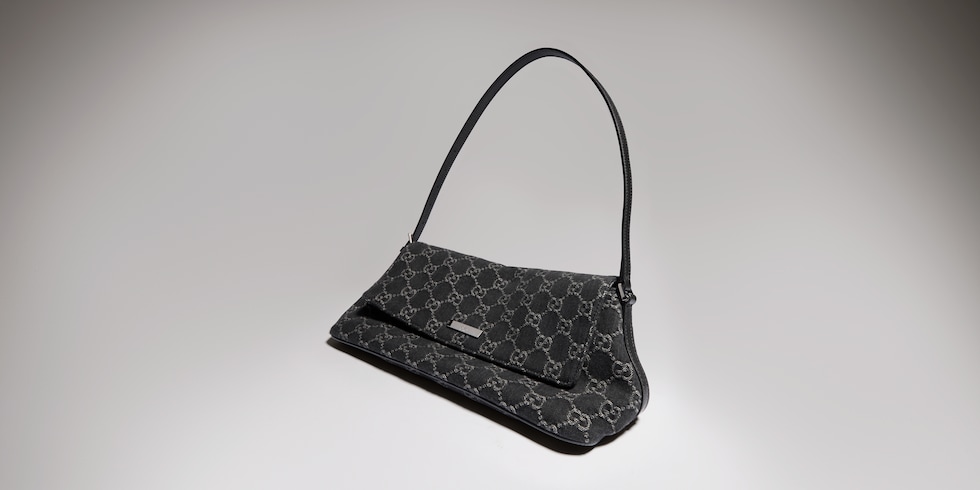 Madison medium shoulder bag in black GG denim | GUCCI® QA