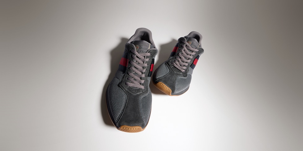 Women's Gucci Tempo sneaker in dark grey mesh and suede | GUCCI® CH