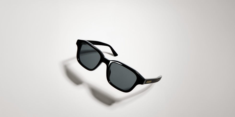 Rectangular-frame sunglasses en black | GUCCI® FR