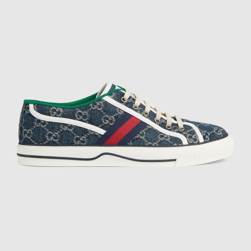 Zapatilla Gucci Tennis 1977 para hombre en denim azul y marfil con GG ...