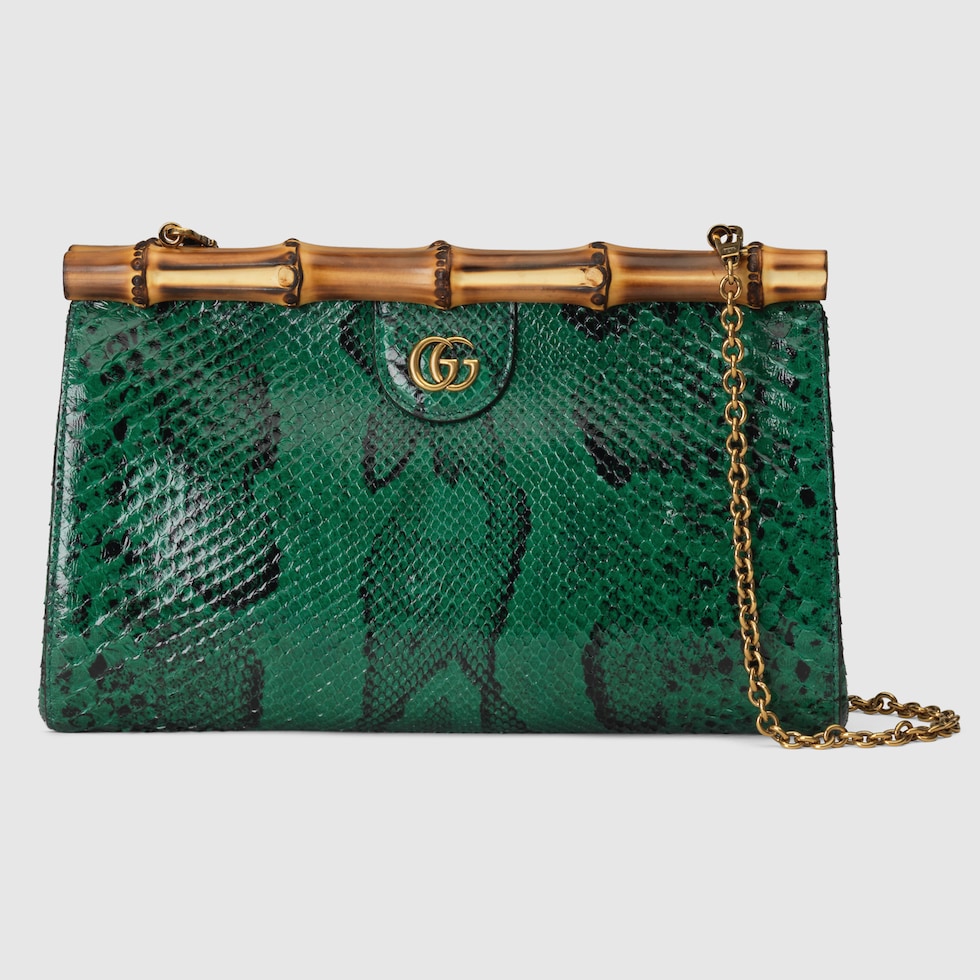 KW ®غوتشي |‎Gucci Diana python clutch in emerald green python