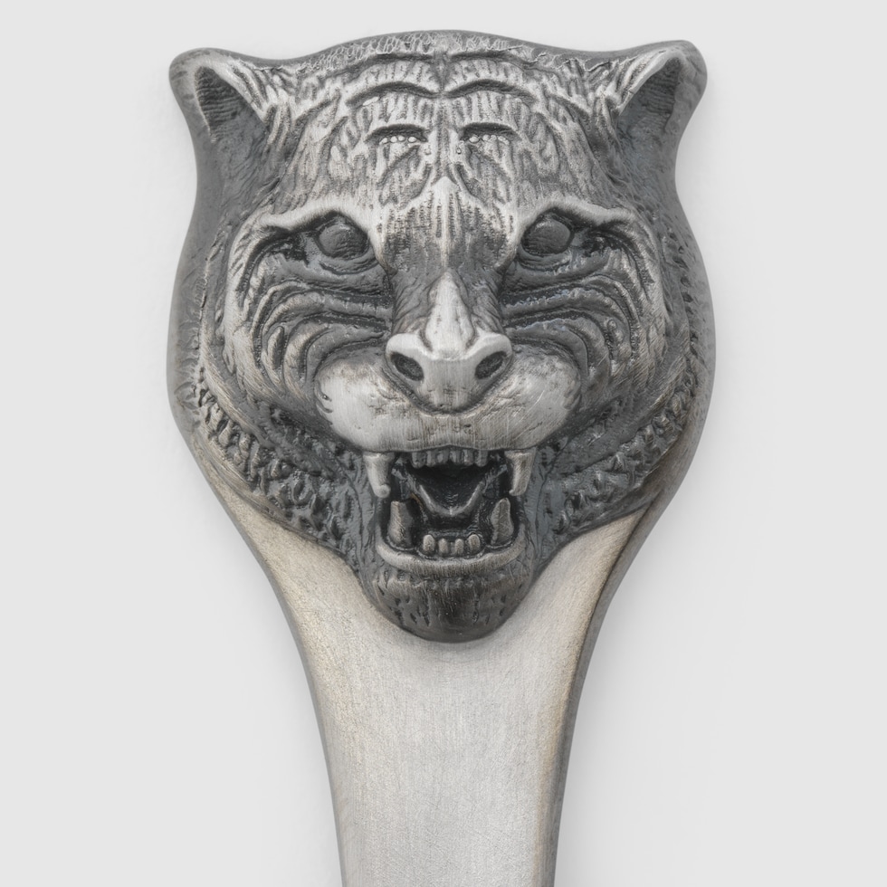 Dessert spoon with tiger head, set of 2 in silver alpaca metal | GUCCI® TH
