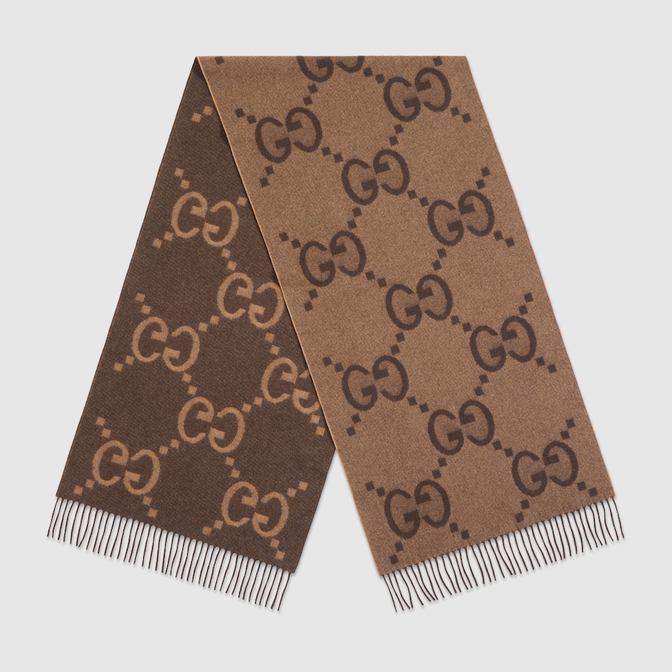 Sciarpa in cashmere GG jacquard in beige e marrone scuro | GUCCI® Italia