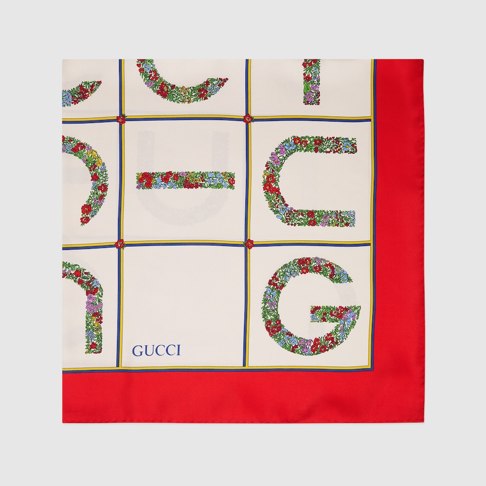 Gucci print silk carré in ivory and red | GUCCI® NL