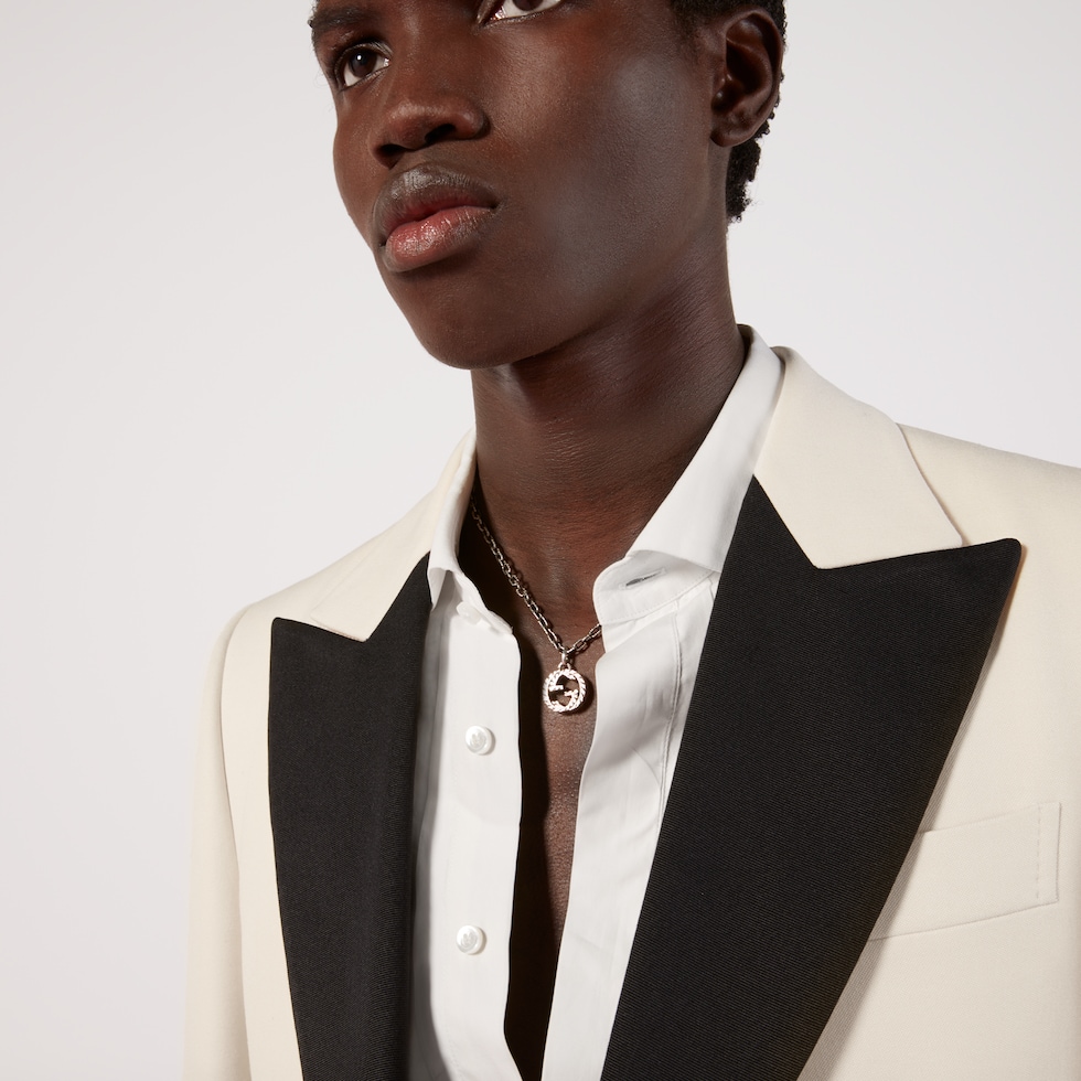 Collar Gucci Interlocking con colgante en Plata de ley 925 | GUCCI® ES