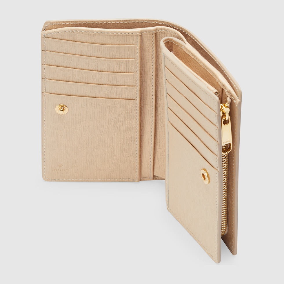 Cartera con cremallera y logo Gucci en Piel beige claro | GUCCI® ES