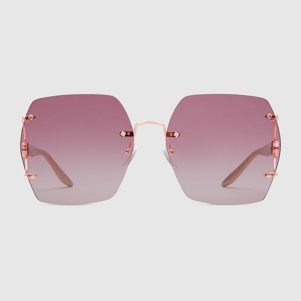 Gafas de sol de montura geométrica en metal en tono dorado rosa | GUCCI® ES