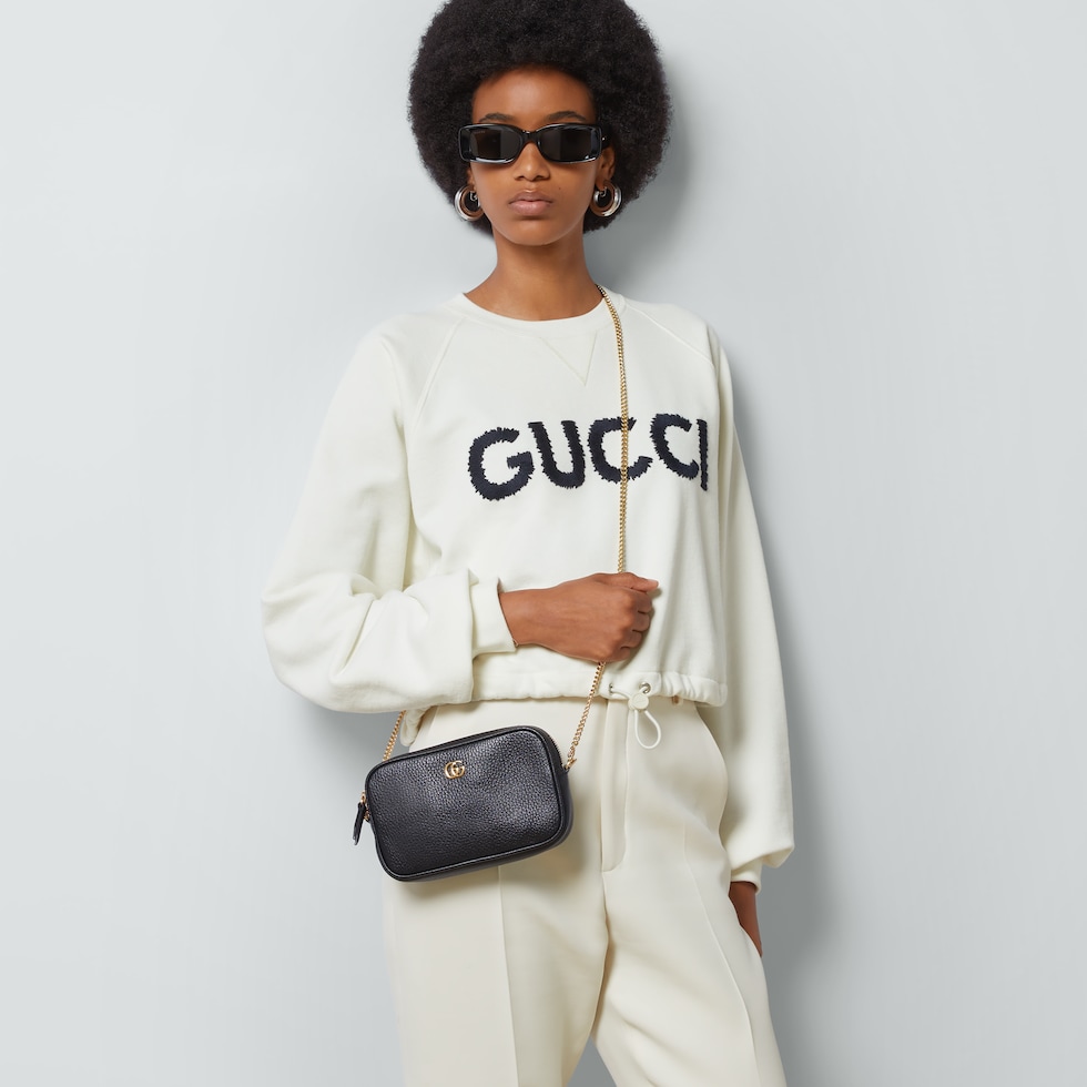 GG Marmont mini camera bag in black leather | GUCCI® SG