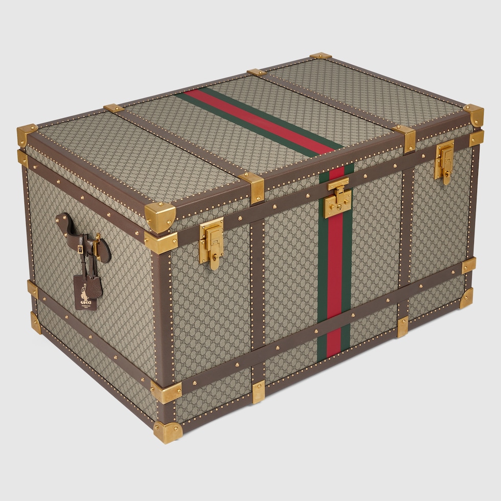 Gucci Savoy trunk in beige and ebony Supreme | GUCCI® UK
