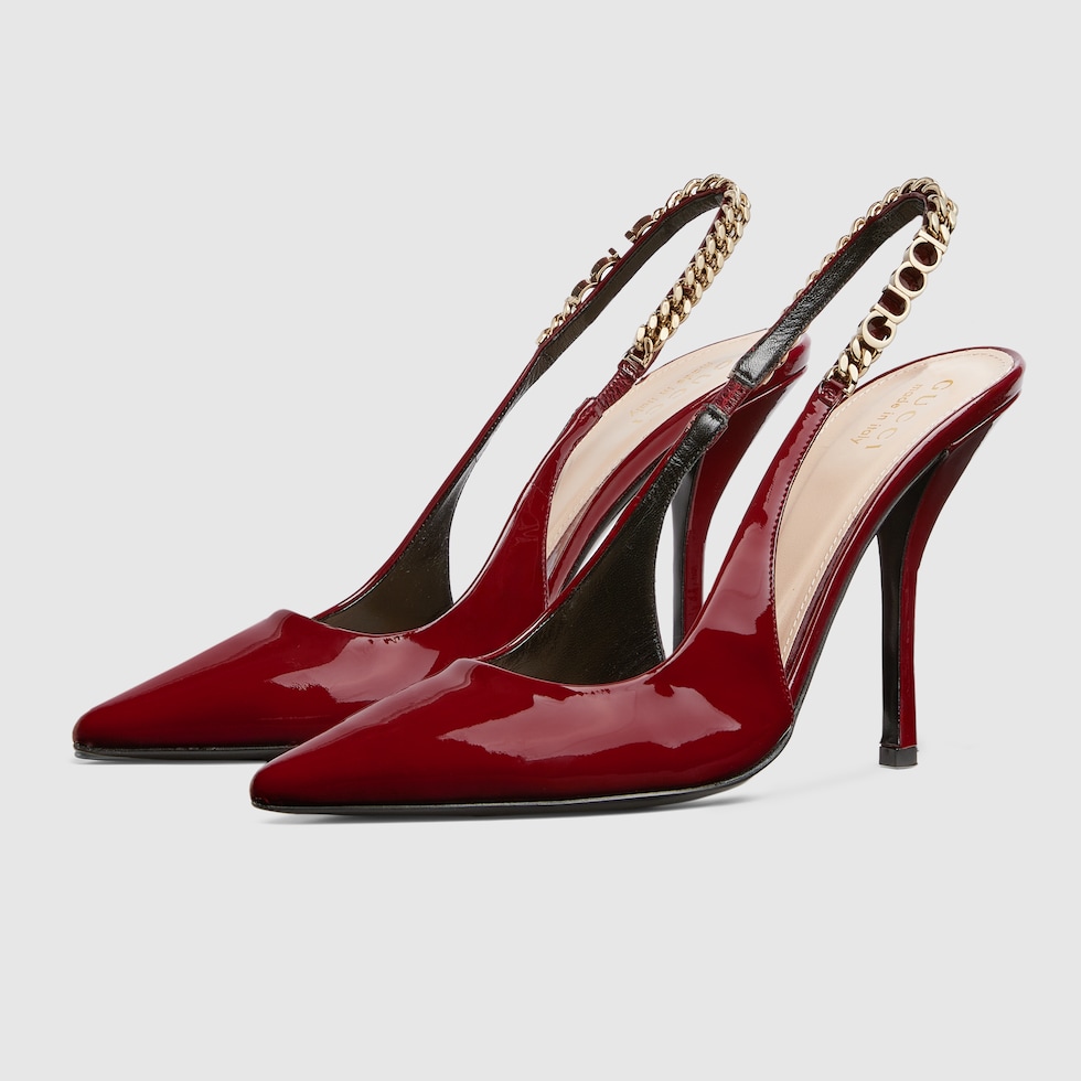 Zapato de salón Gucci Signoria con talón descubierto en charol Rosso ...