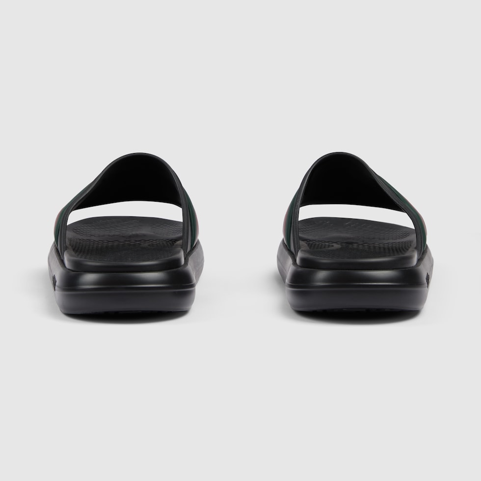 Mules avec bande Web pour homme en caoutchouc noir | GUCCI® FR