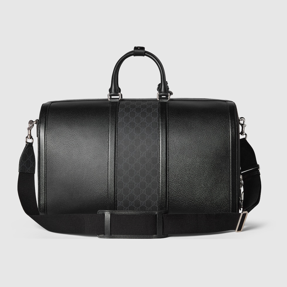 GG Supreme large duffle bag in black GG Supreme | GUCCI® AE