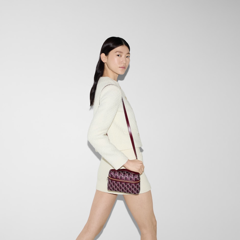 กระเป๋า Super mini bag with GG Shadow inผ้าแคนวาสสี Rosso Acora Red ...