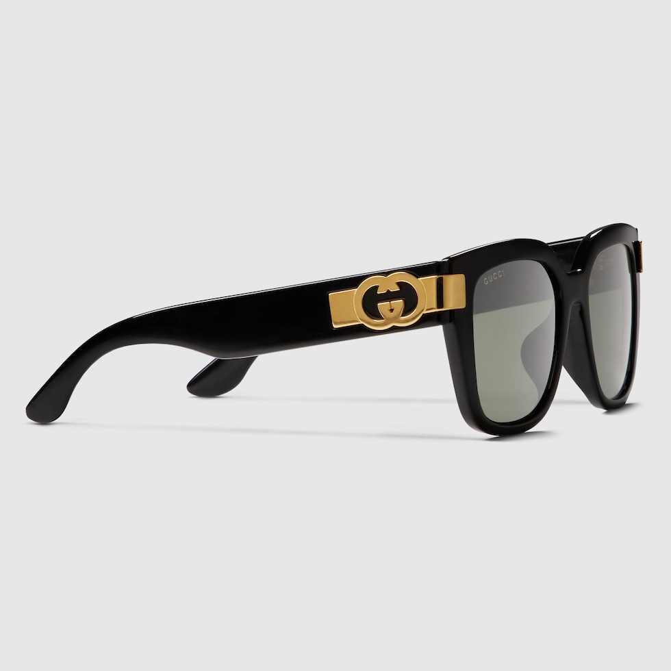 Specialized fit oval sunglasses in black | GUCCI® SG
