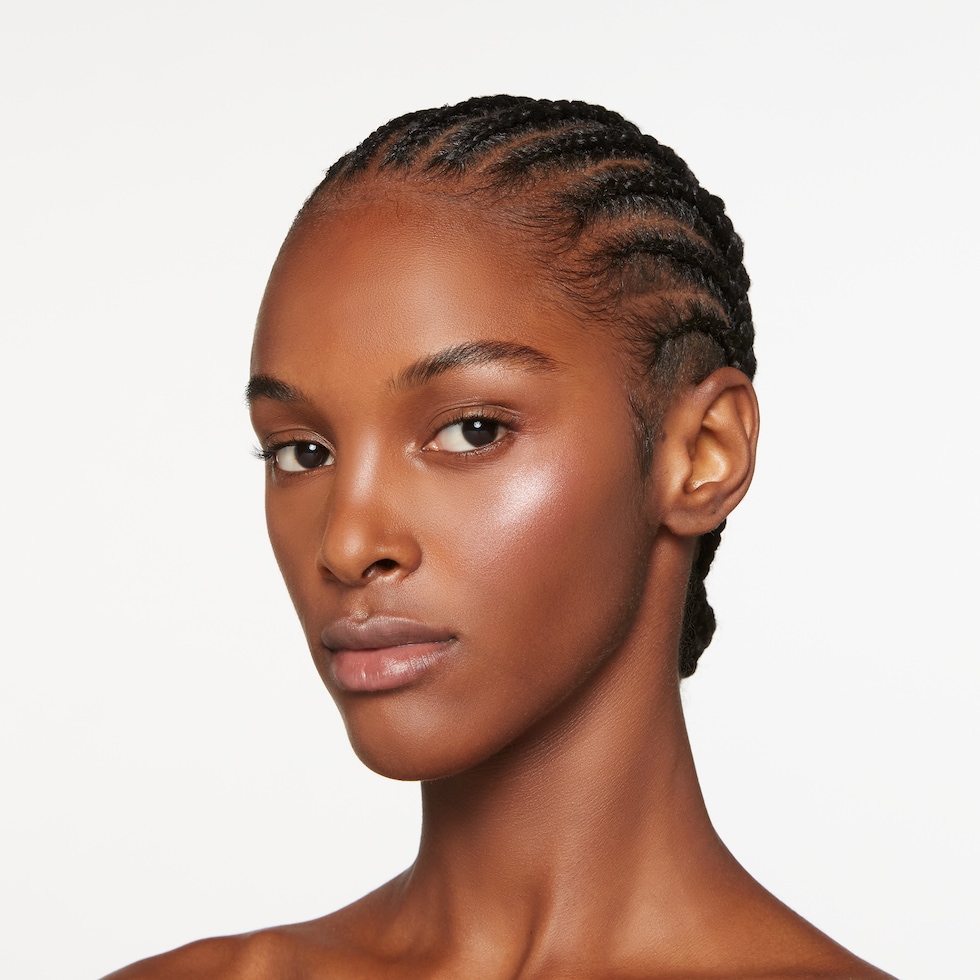 04, Gucci Glow Highlighter powder in 04 Opal Pink | GUCCI® US