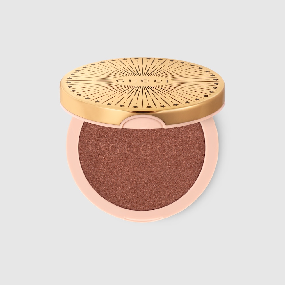 05, Gucci Glow Highlighter powder in 05 Warm Bronze | GUCCI® US