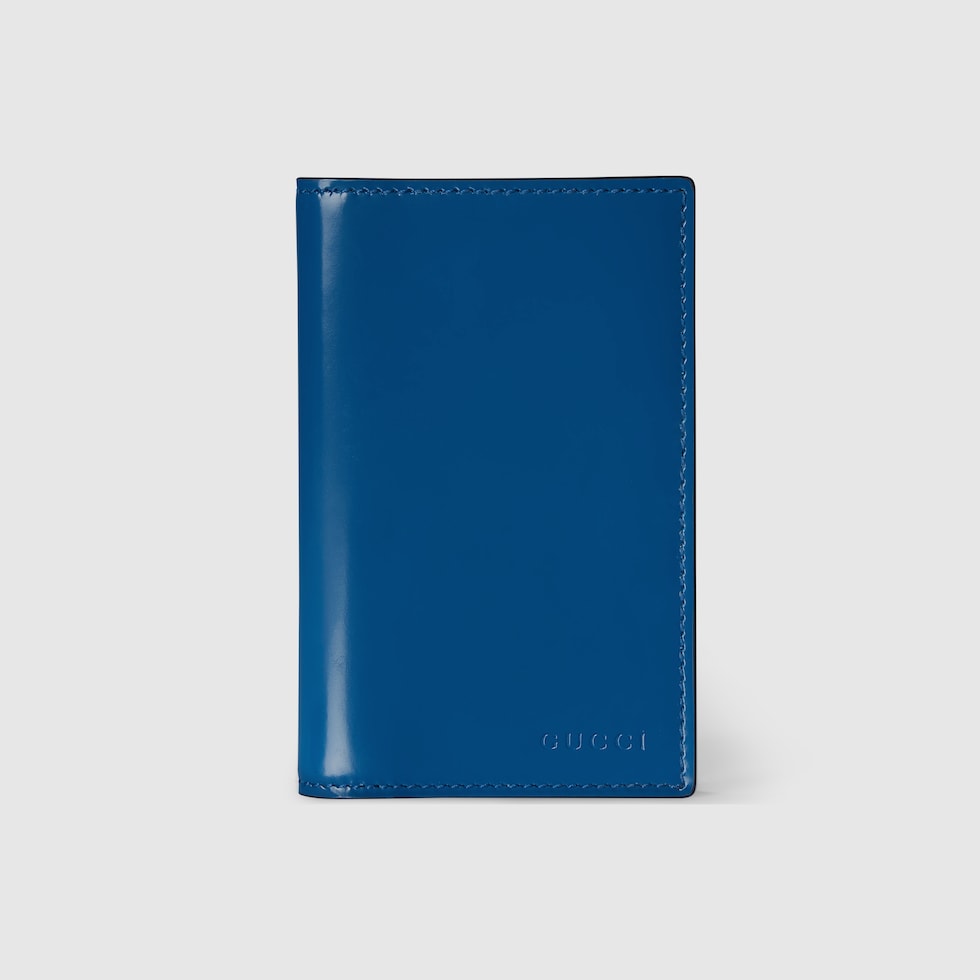 Bi-fold embossed card case in bright blue leather | GUCCI® TH