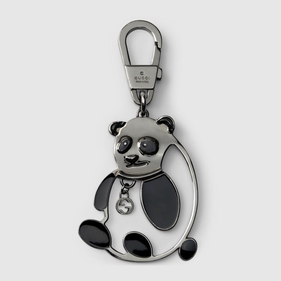 Llavero de panda con GG entrelazada en metal plateado | GUCCI® ES