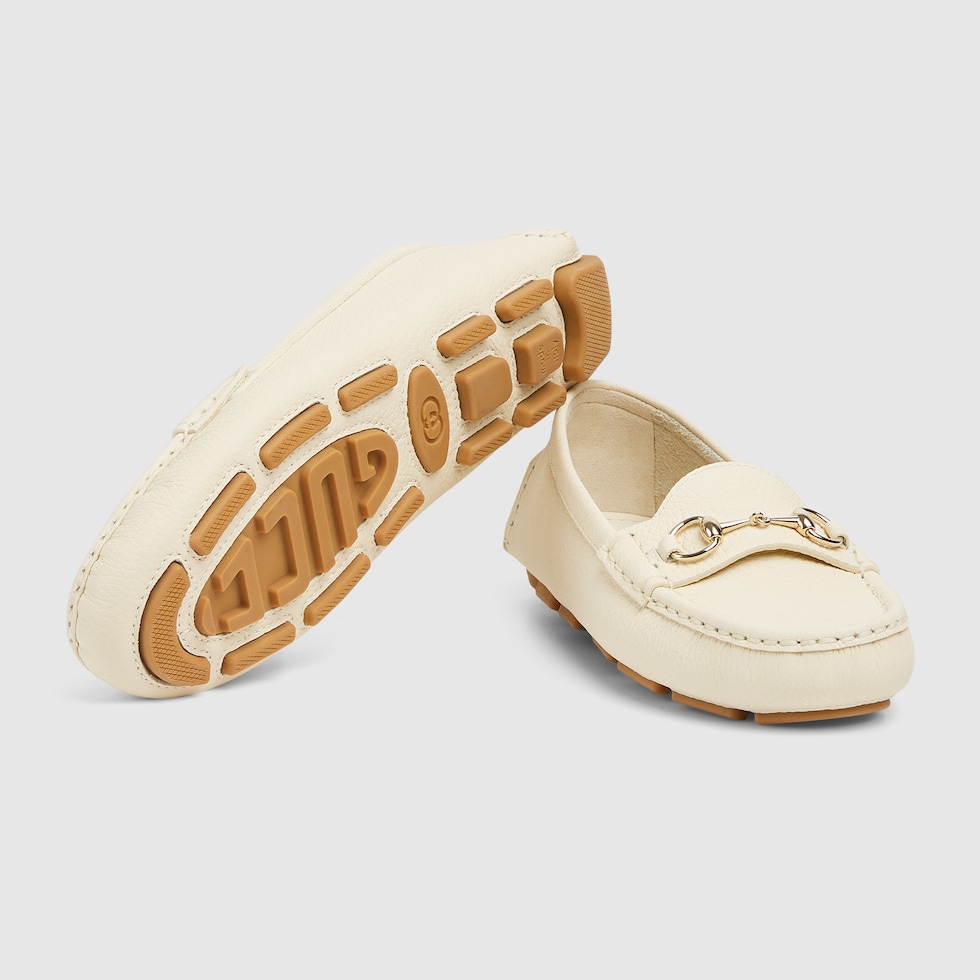 Women's driver loafer in ivory grainy leather | GUCCI® ZA