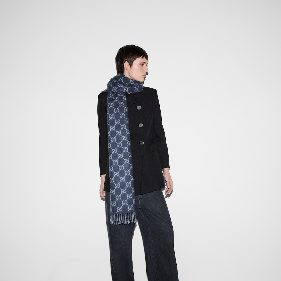 GG cashmere scarf in blue | GUCCI® AE