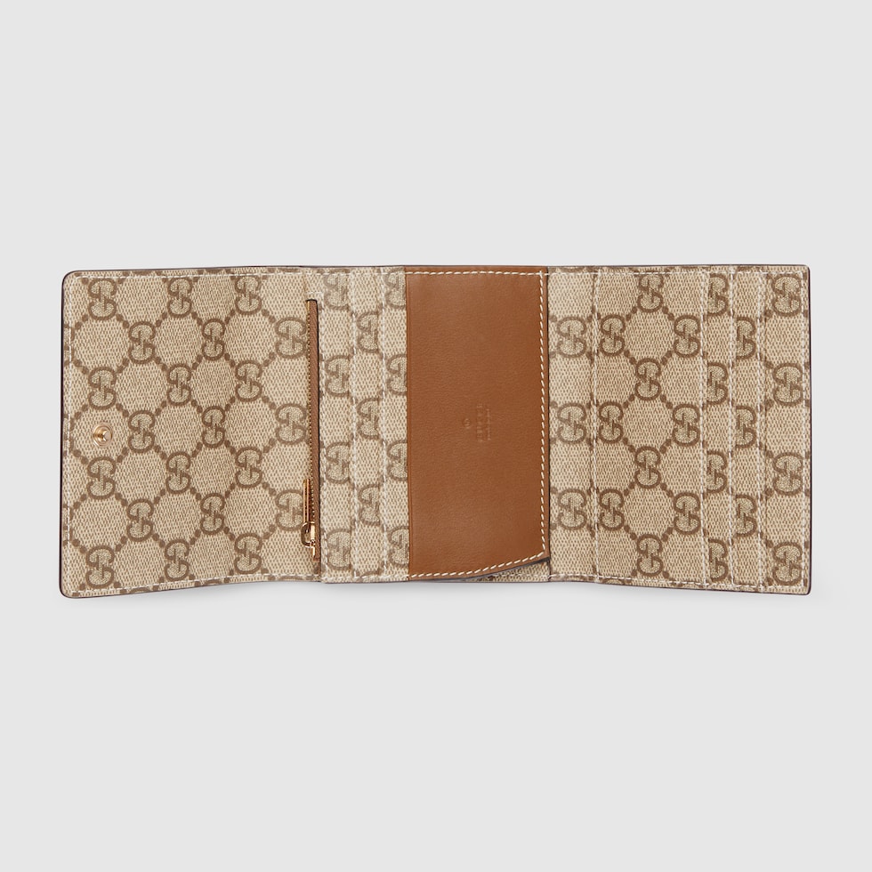 GG Emblem medium wallet in brown leather | GUCCI® BG